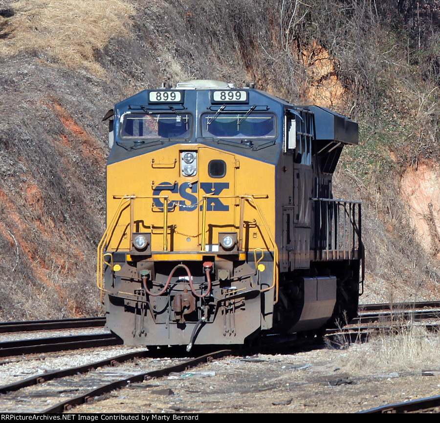 CSX 899